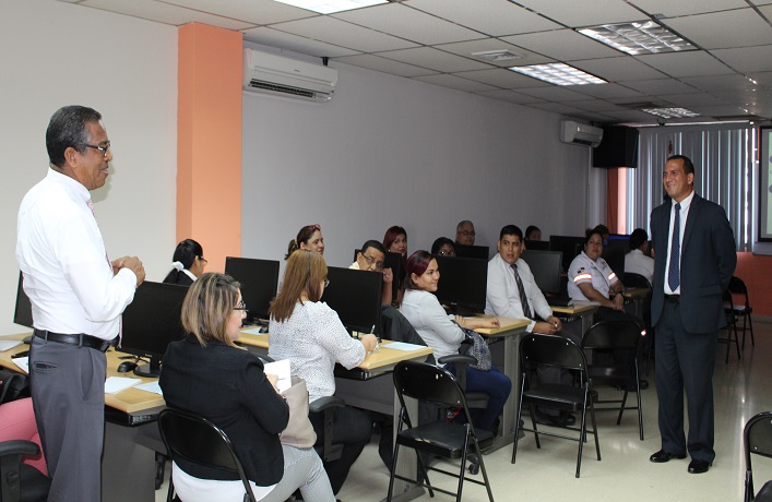 Uso y manejo de los fondos de la caja menuda